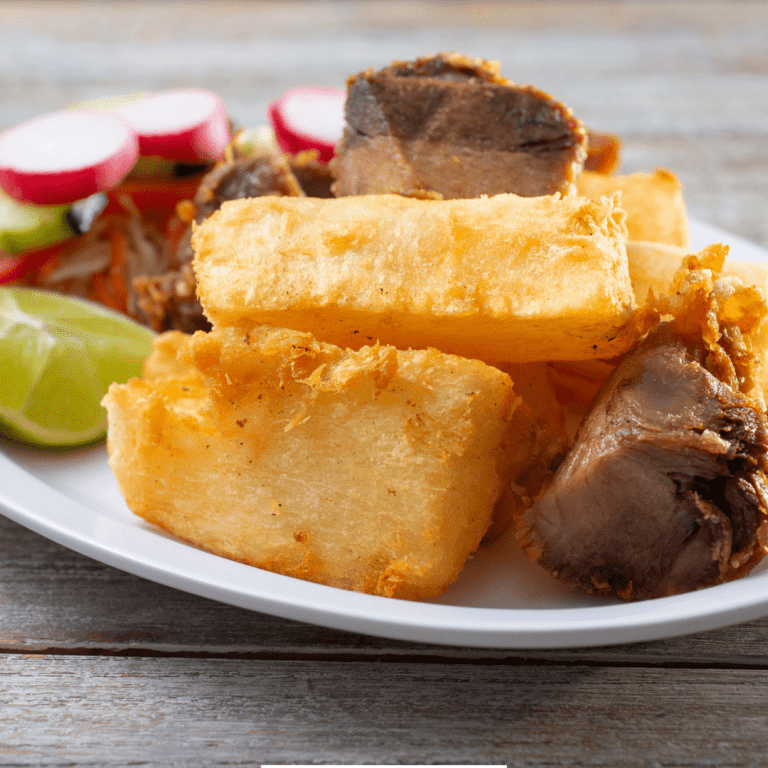 Yuca Frita Salvadoreña (Salvadoran Fried Yuca) Recipe